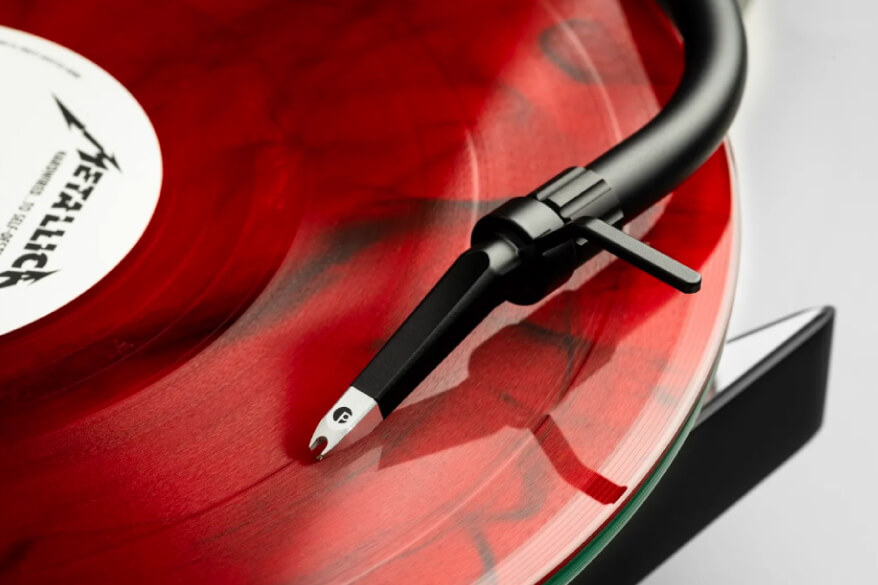 Metallica x Pro-Ject, an impact and hi-fi piece for your home - Statement